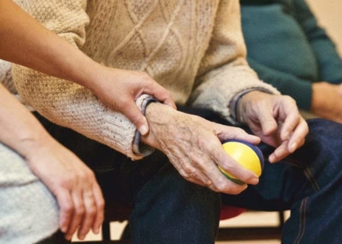 Odds Ratio (OR): Definition, Formula, Examples & Calculator | 2 Minute ...